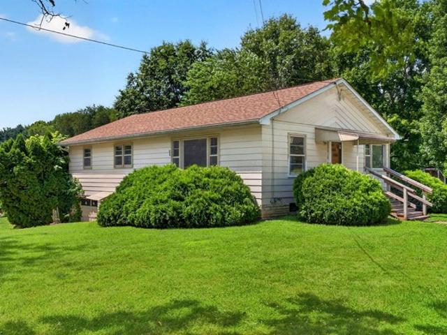 146 Oakland Blvd NE, Newark, OH 43055