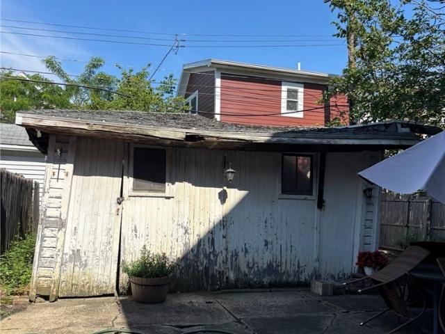 146 Oxford Avenue