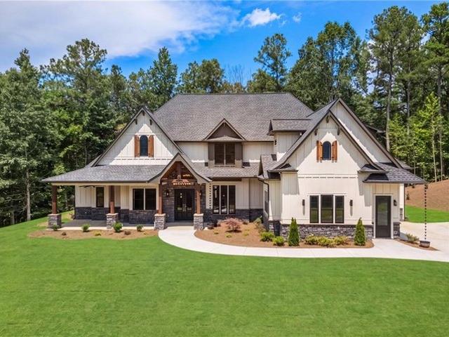 146 Lakeside Dr, Dawsonville, GA 30534