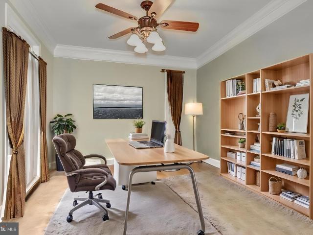146 Meadowview Ln, Warrenton, VA 20186 | MLS #VAFQ2021 | Compass
