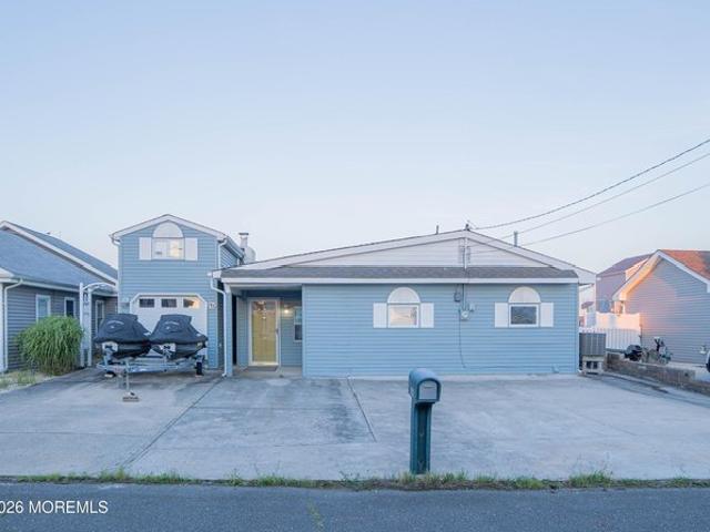 146 N Ensign Dr, Little Egg Harbor, NJ 08087