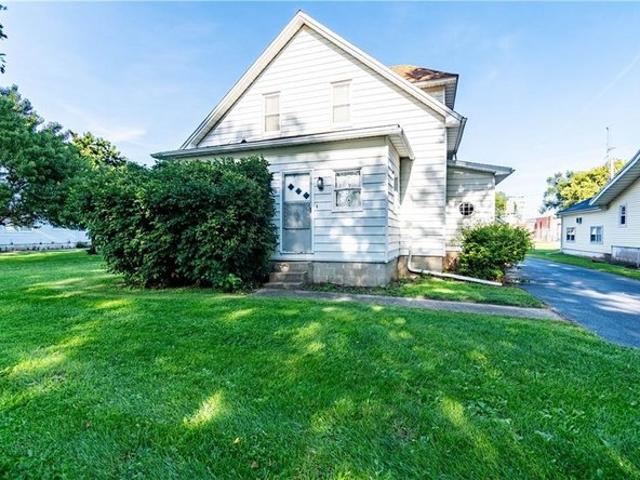 146 N Melrose St, Argenta, IL 62501