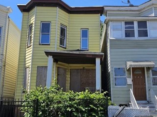 146 S 13th Ave, Mount Vernon, NY 10550