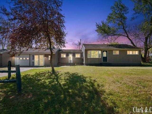 146 S Carleton Dr, Battle Creek, MI 49017