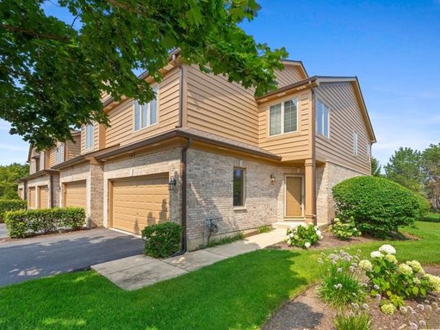 146 Santa Fe Ln, Willow Springs, IL 60480