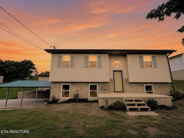 146 Silver Cloud Cir, Newport, TN 37821