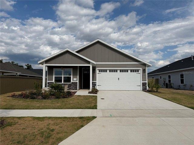 146 SW 212th Dr, Newberry, FL 32669