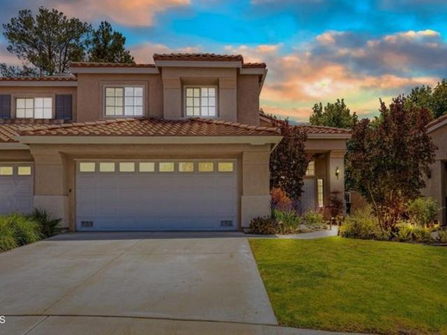 146 Symphony Ln, Oak Park, CA 91377