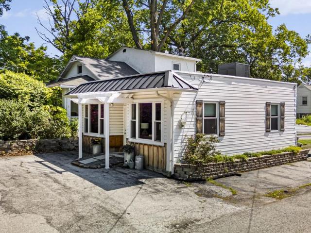 146 Paoli Pike