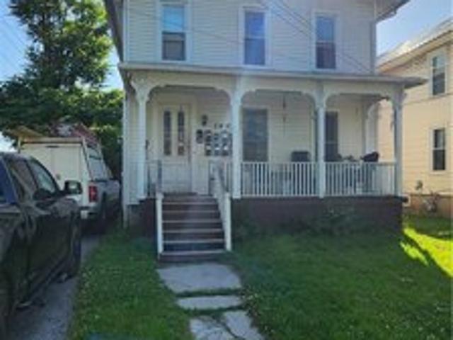 146 Pleasant St, Canandaigua, NY 14424