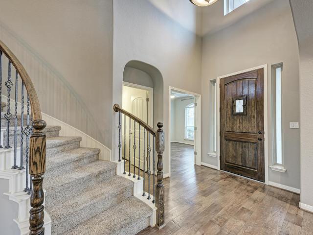 146 Rock Cliff Ct