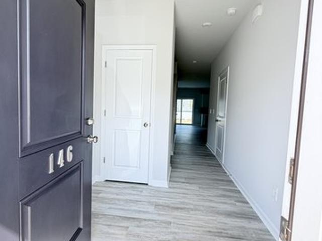 146 Randwick Ln, Greer, SC 29651