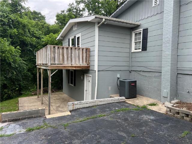 146 Westwood Lane