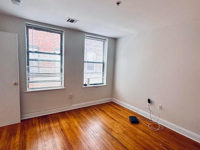 146 Virginia Ave # 302