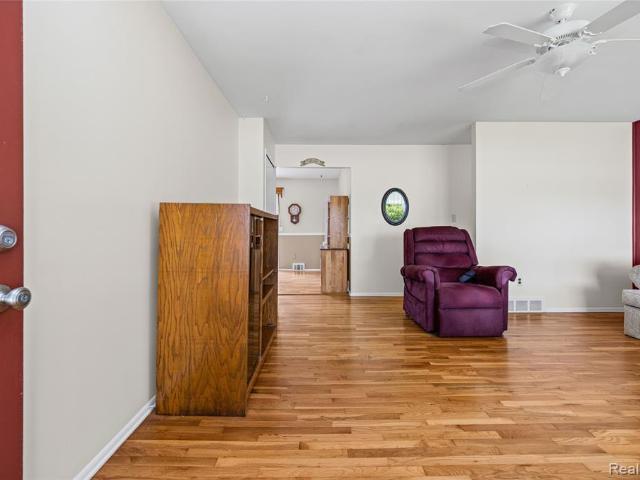 14743 Newburgh Road