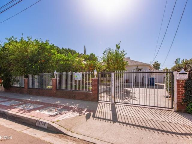 14742 Cohasset St, Van Nuys, CA 91405