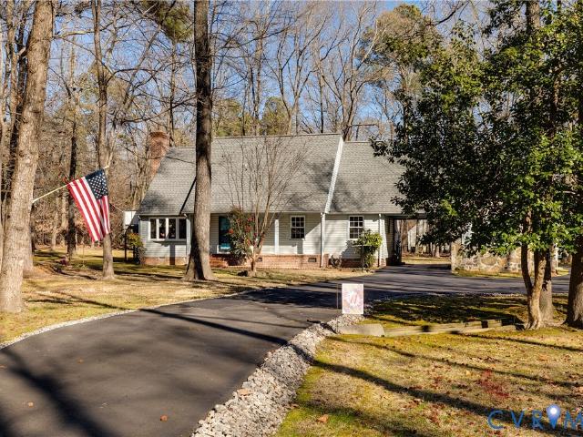 14747 Ramblewood Dr, Chester, VA 23836 | MLS #2610 | Compass