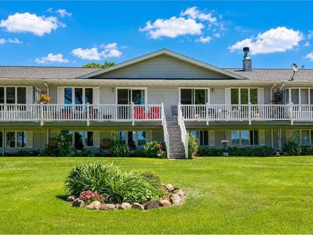 14747 Snake Trl, Waseca, MN 56093