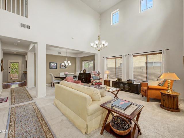 1474 E ANNA Drive