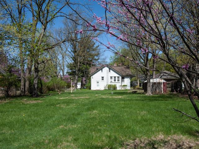 1474 Jewett Avenue
