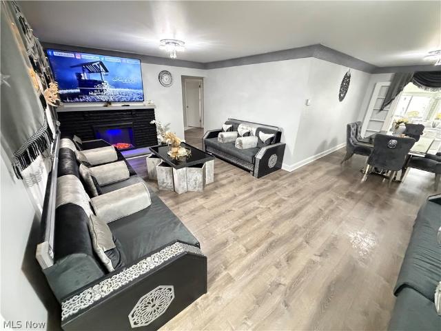 14750 Seneca Trail