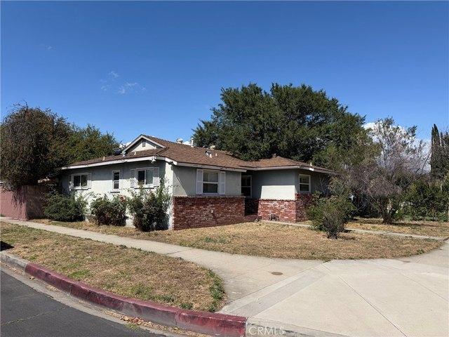 14757 Hartland St, Van Nuys, CA 91405