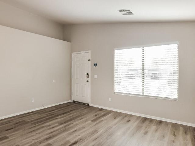 14756 W Maui Lane