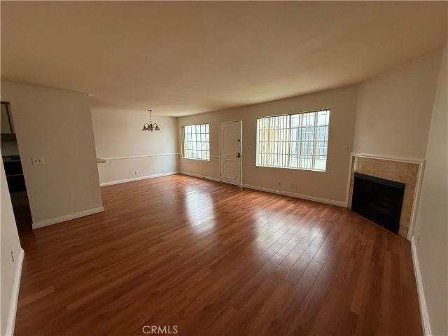 14758 Magnolia Blvd 104