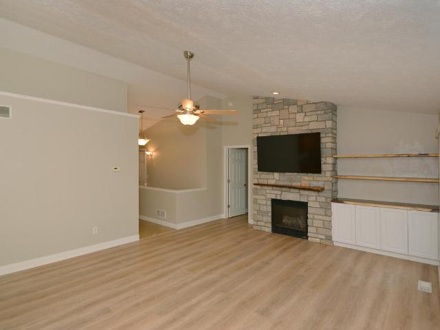 1475 Cape Coral Way