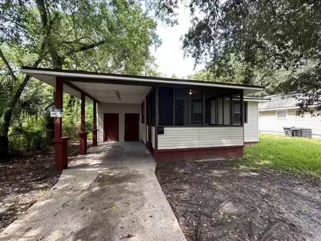 $1475 Specious 4 Bedroom 2 Bathroom House In Jacksonville Wi.