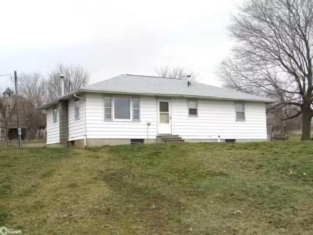 1475 15TH ST, ELDON, IA 52554 Single Family Residence For Sale.