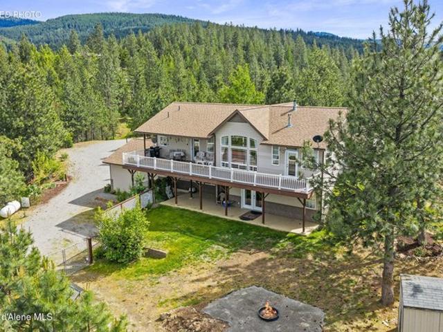 14760 W Aloysius Dr, Post Falls, ID 83854
