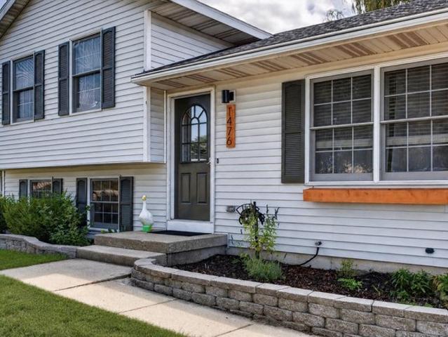1476 Meadowview St SW, Wyoming, MI 49509
