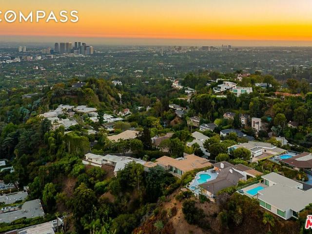 1476 Carla Ridge, Beverly Hills, CA