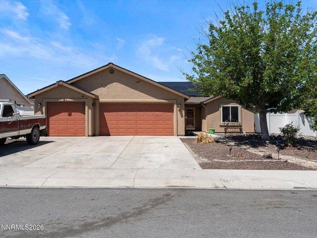 1476 Grey Bluffs Dr, Fernley, NV 89408