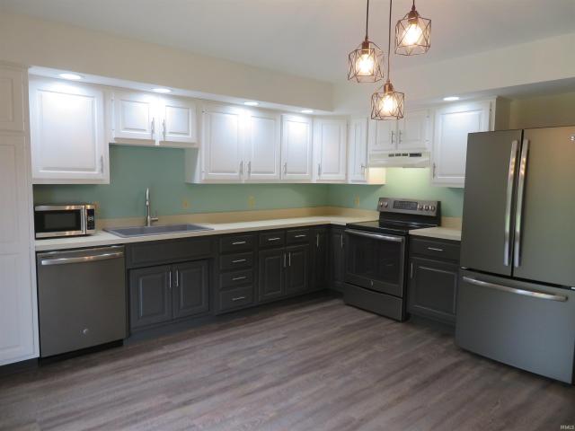 1476 Hampton Circle