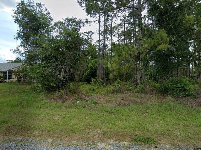 1476 6th Ave, Deland, FL 32724