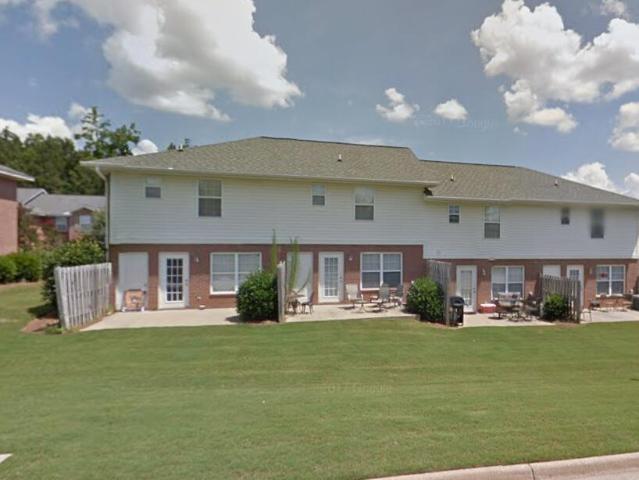 1477 N Donahue # 504