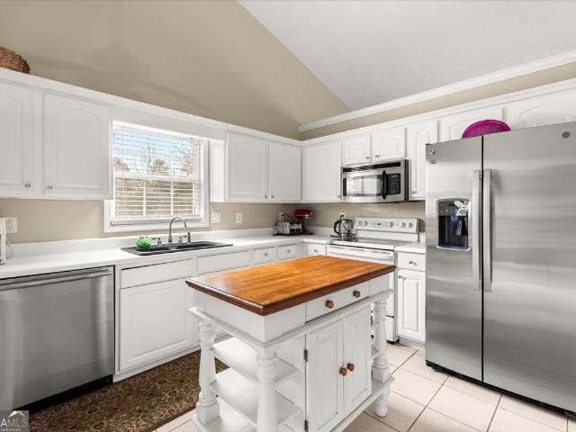 1477 Abbie Kilgore Way, Loganville, GA 30052 | MLS #10684