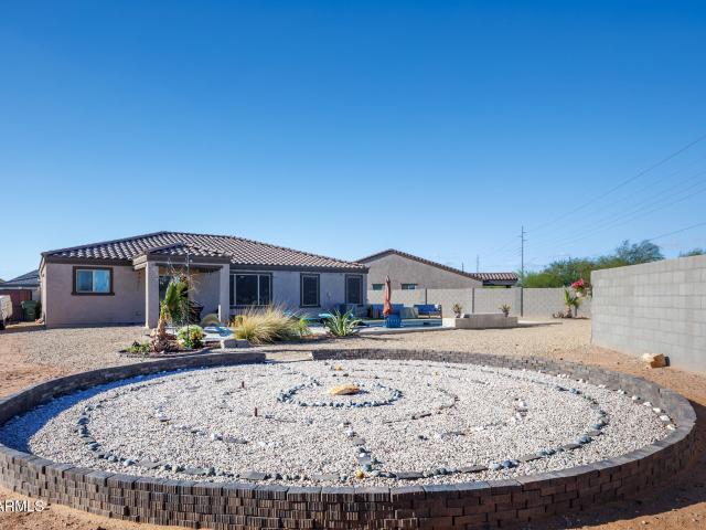 1477 e jaycie drive