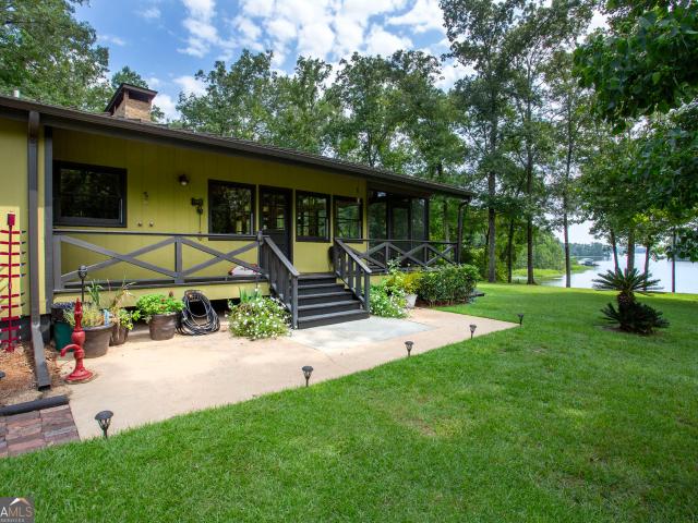 1477 Powell Trace