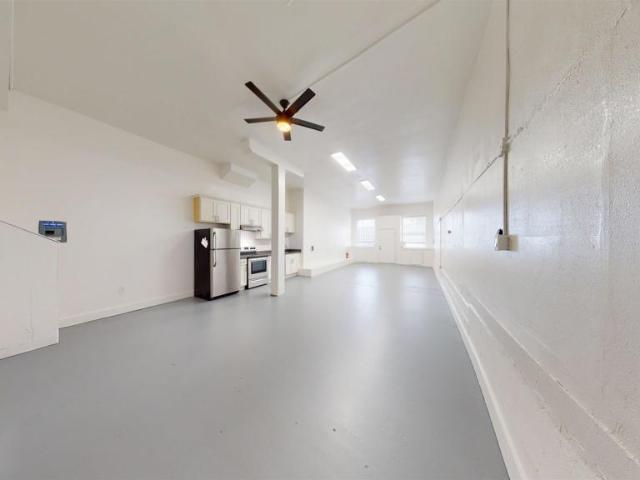 1478 Macarthur Blvd