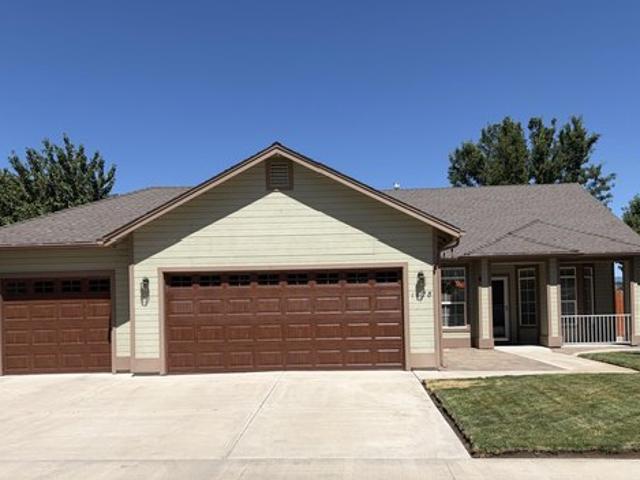 1478 N Marion Russell Dr, Gardnerville, NV 89410