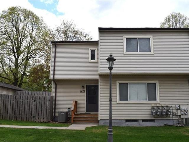 1478 Woodview Ave E, Eagan, MN 55122