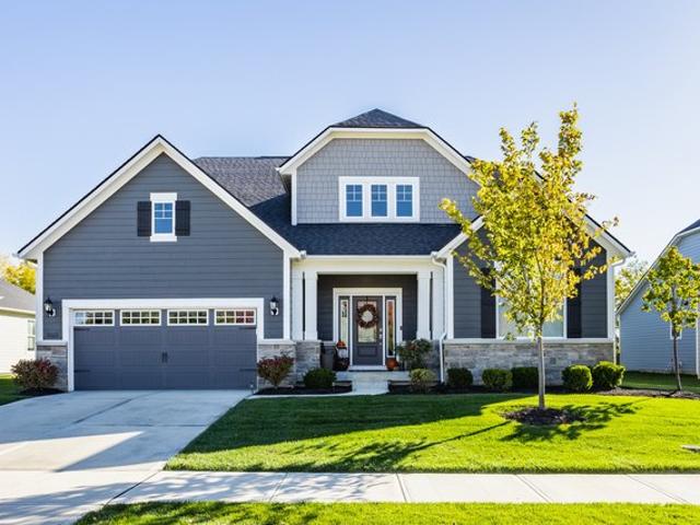 14795 Thornapple Dr, Carmel, IN 46032