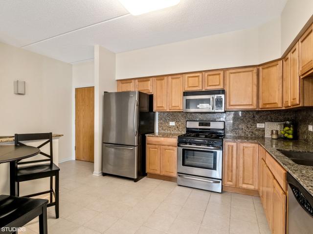 1479 N Milwaukee Avenue # 308