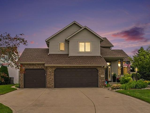 1479 Golf View Dr, Nappanee, IN 46550