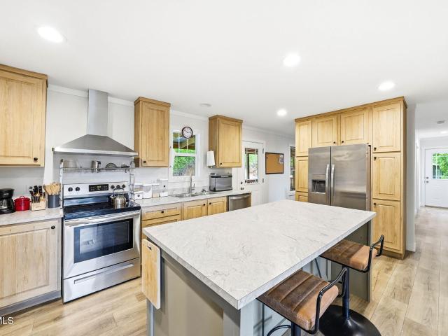 1479 Poga Road