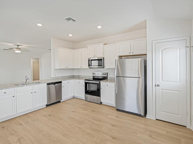 14705 Wahlbergs Way