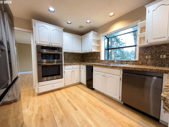 14706 SE 29th St, Vancouver, WA 98683 | MLS #411599 | Compass
